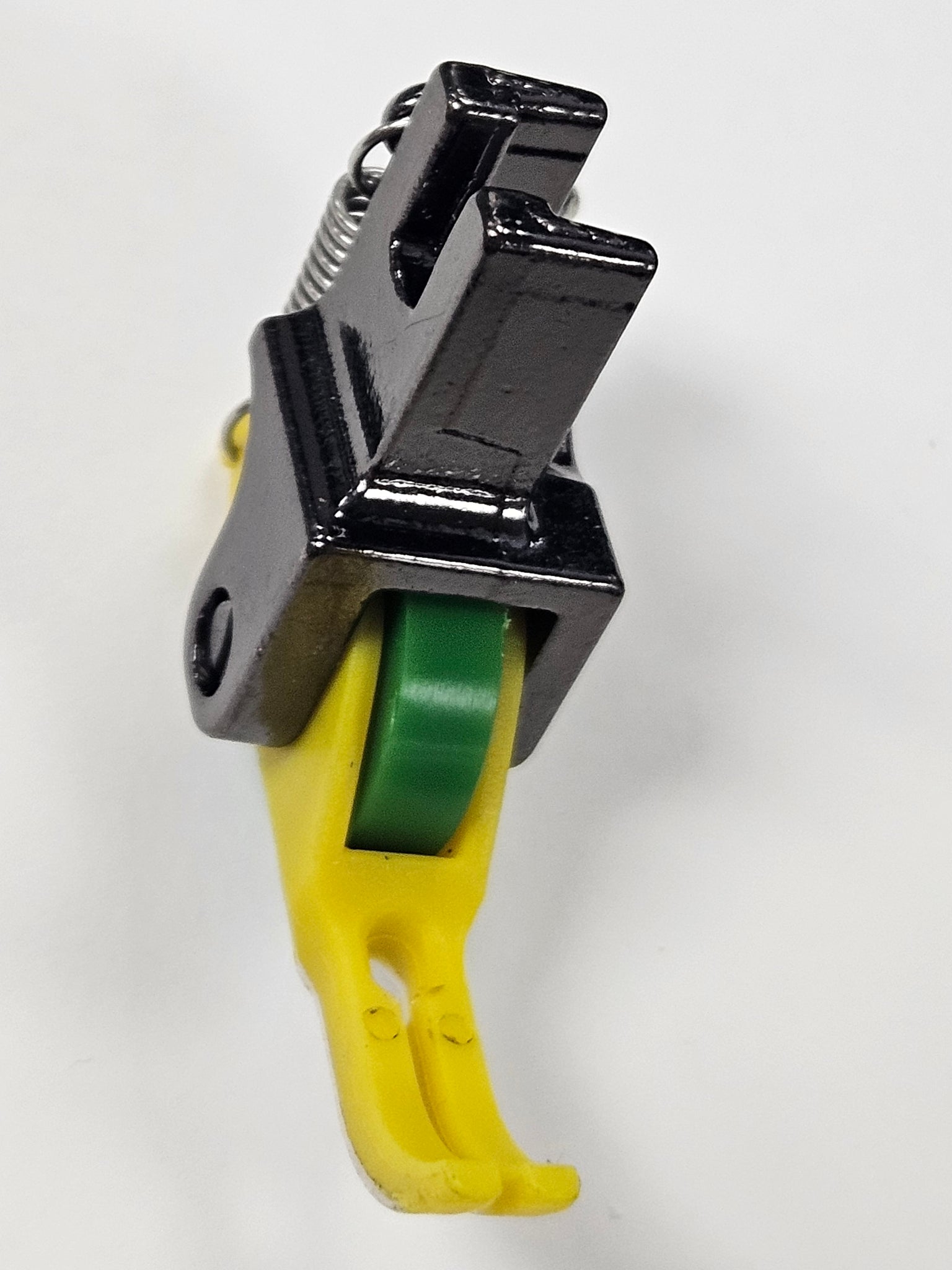 BRAND NEW!!! TEFLON ZIPPER FOOT WITH RUBBER ROLLER – ABC Sewing Machine LLC